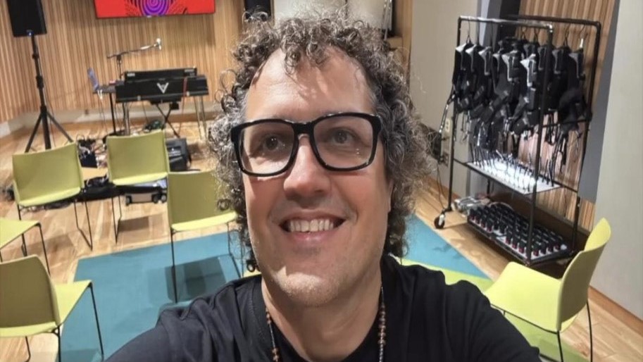 Music Not Impossible ベースにあるのは、音や歓声を振動で伝えるテクノロジー。 ライブイベントの感動、興奮を共有できるように ...